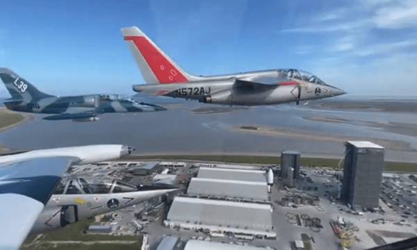 [Video] Watch Fighter Jets Fly Over Starbase, TX (SpaceX Launch Site)